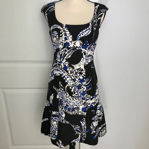 Per Se | Dresses | Per Se Patterned Flounce Dress Sz 2 | Poshmark